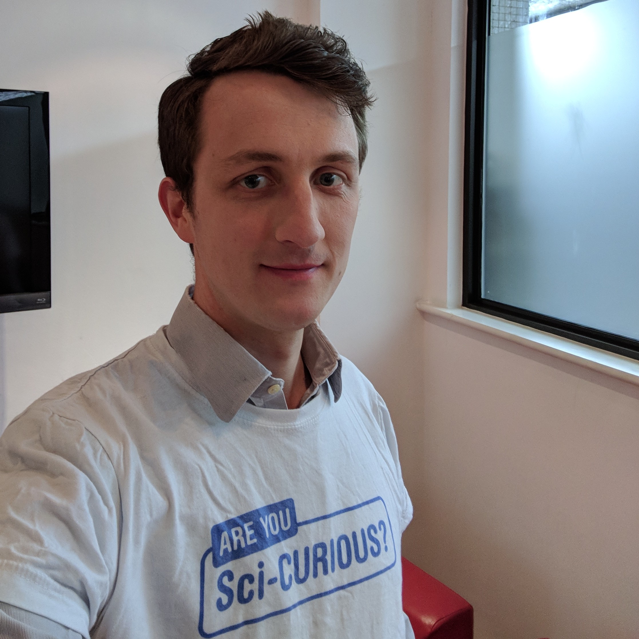 Ben Britton | 500 Queer Scientists : 500 Queer Scientists