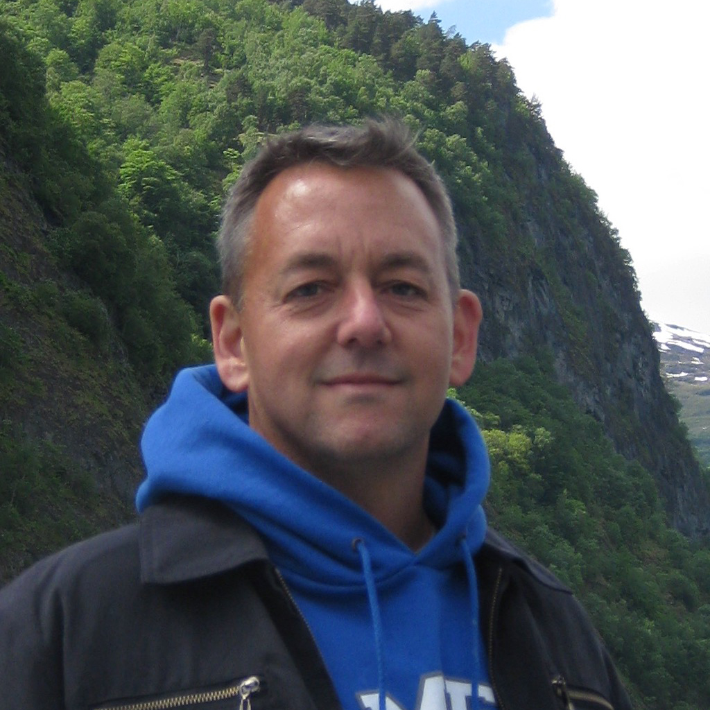 Chris Rasmussen | 500 Queer Scientists : 500 Queer Scientists