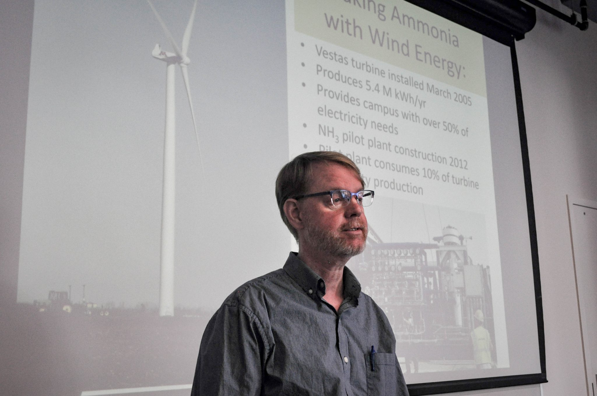 Alon McCormick | 500 Queer Scientists : 500 Queer Scientists